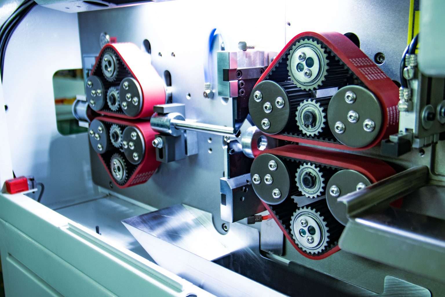 Automatic Wire Strippers for Industrial Applications - Cablemachineries