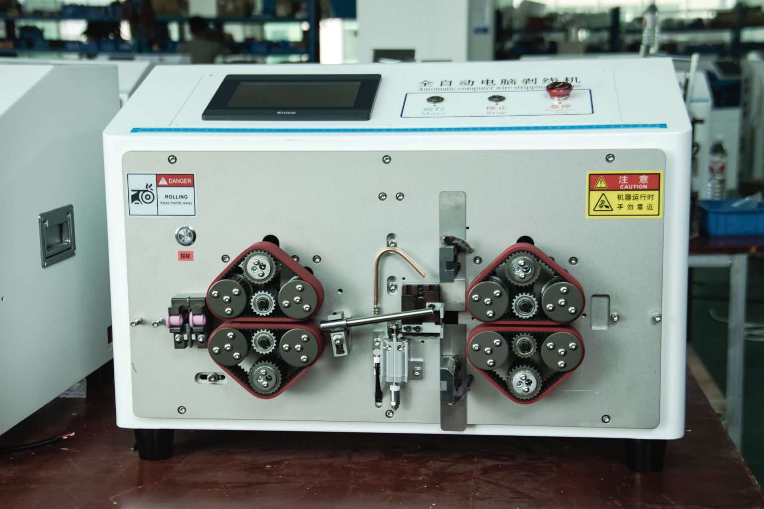 Automatic Wire Strippers for Industrial Applications - Cablemachineries